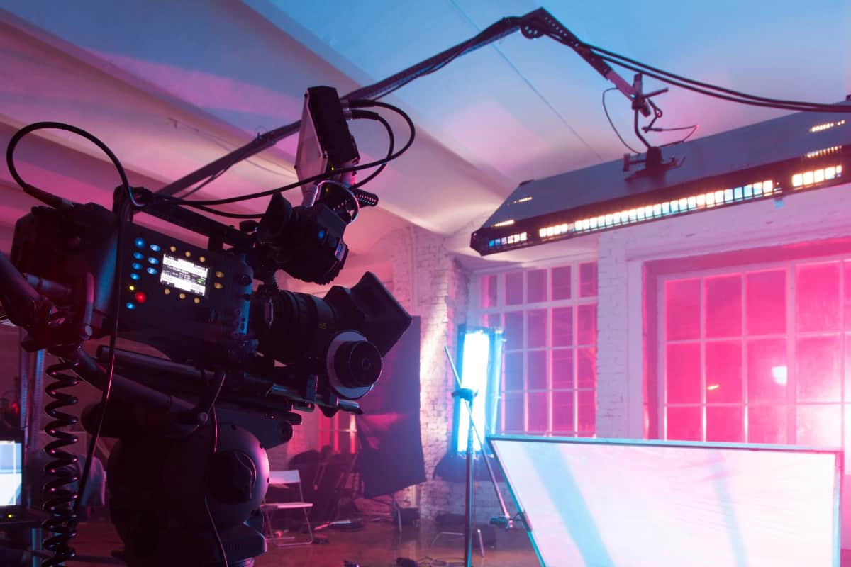 How Much Do Movies and TV Shows Pay to Use People’s Houses in Movies?